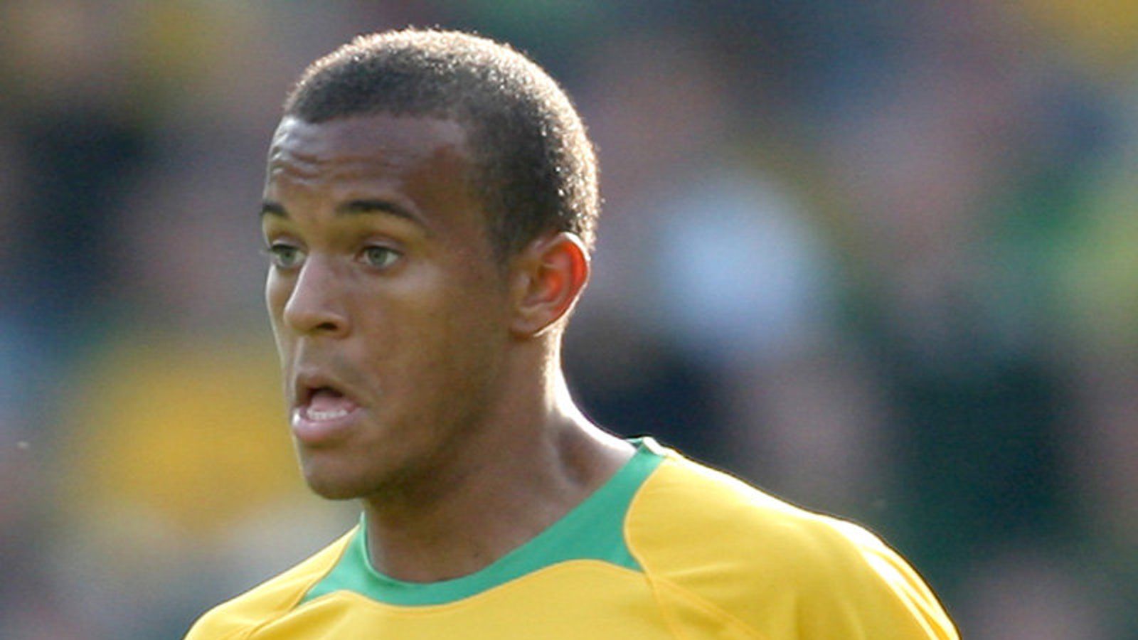 Royals agree Bertrand deal | Football News | Sky Sports