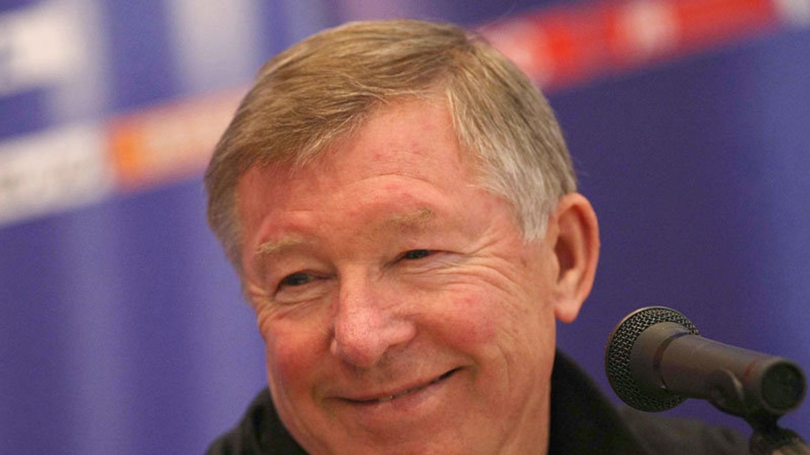 Red Devils land defender | Football News | Sky Sports