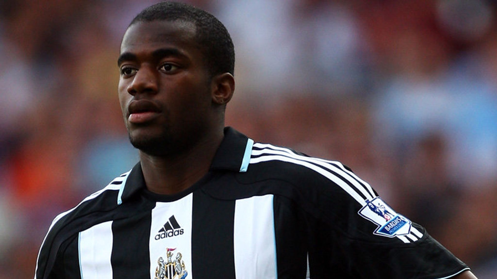 Hughton quiet on Bassong | Football News | Sky Sports