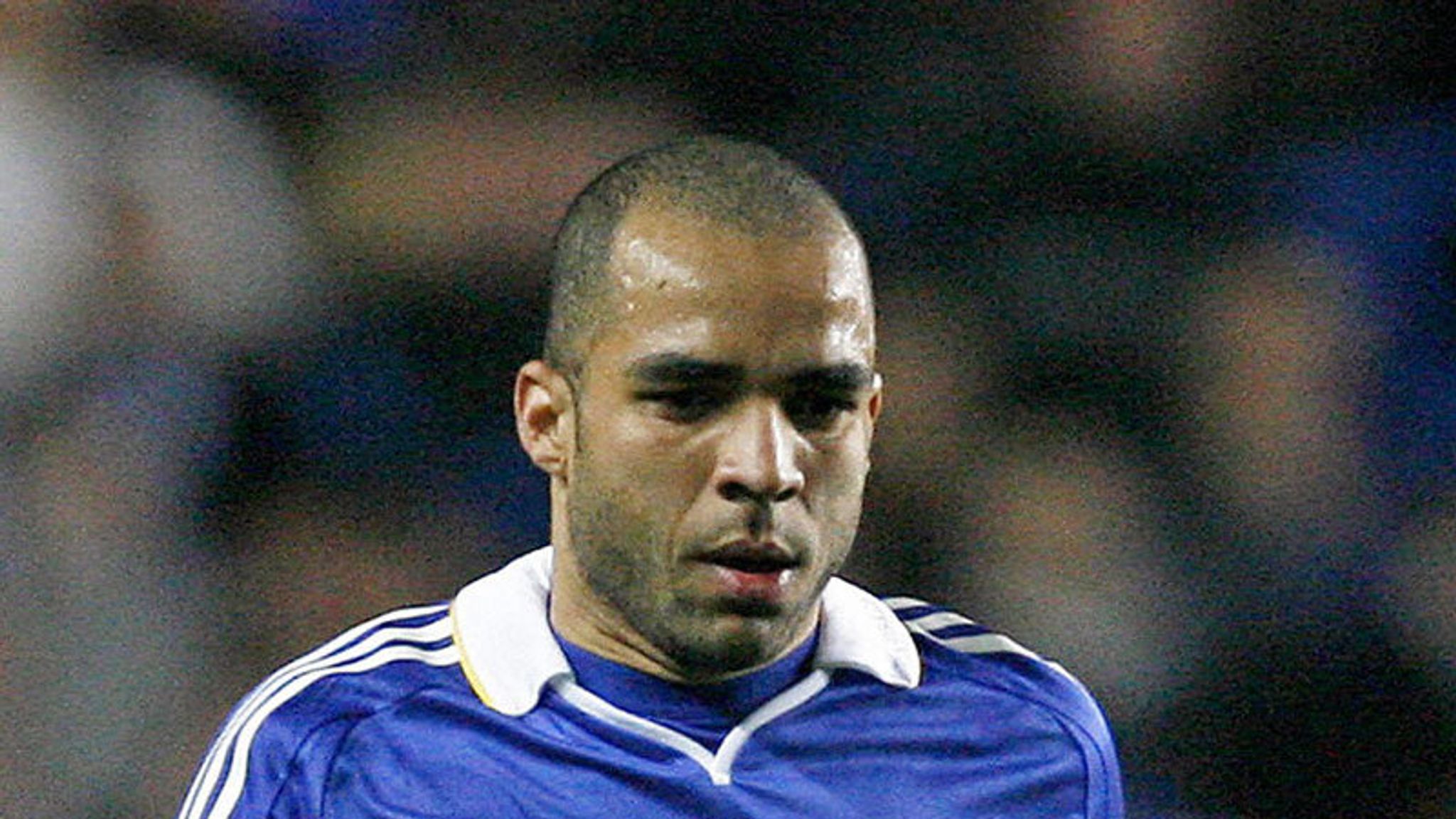 Alex signs Blues deal | Football News | Sky Sports