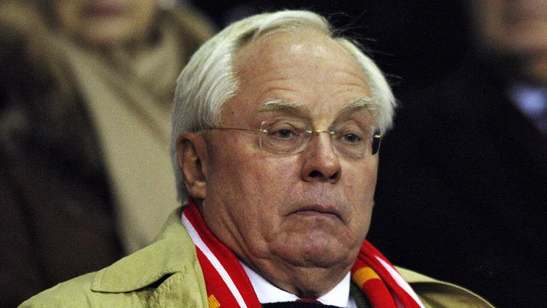 Gillett points finger at Rafa | Football News | Sky Sports