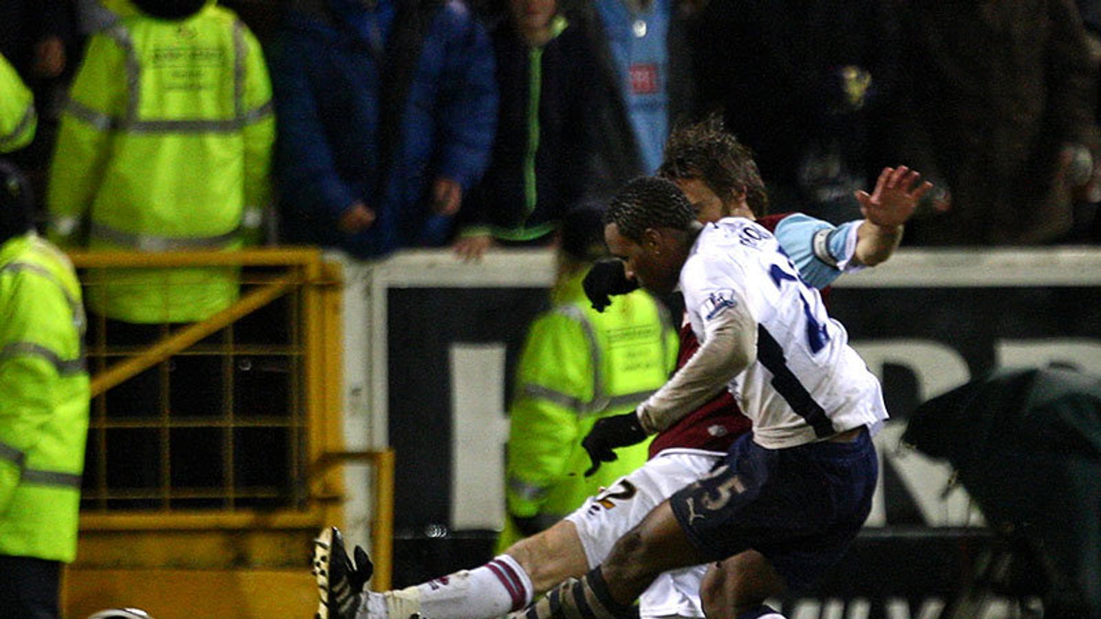 Defoe eligible to play | Football News | Sky Sports