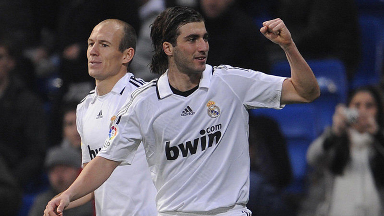 Higuain helps Real march on | Football News | Sky Sports