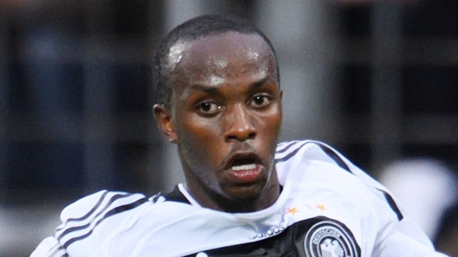 Hammers confirm Savio talks | Football News | Sky Sports