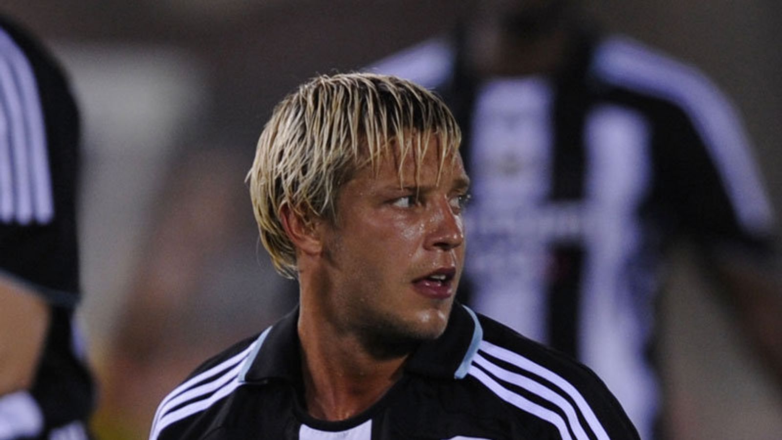 Smith quashes exit talk | Football News | Sky Sports