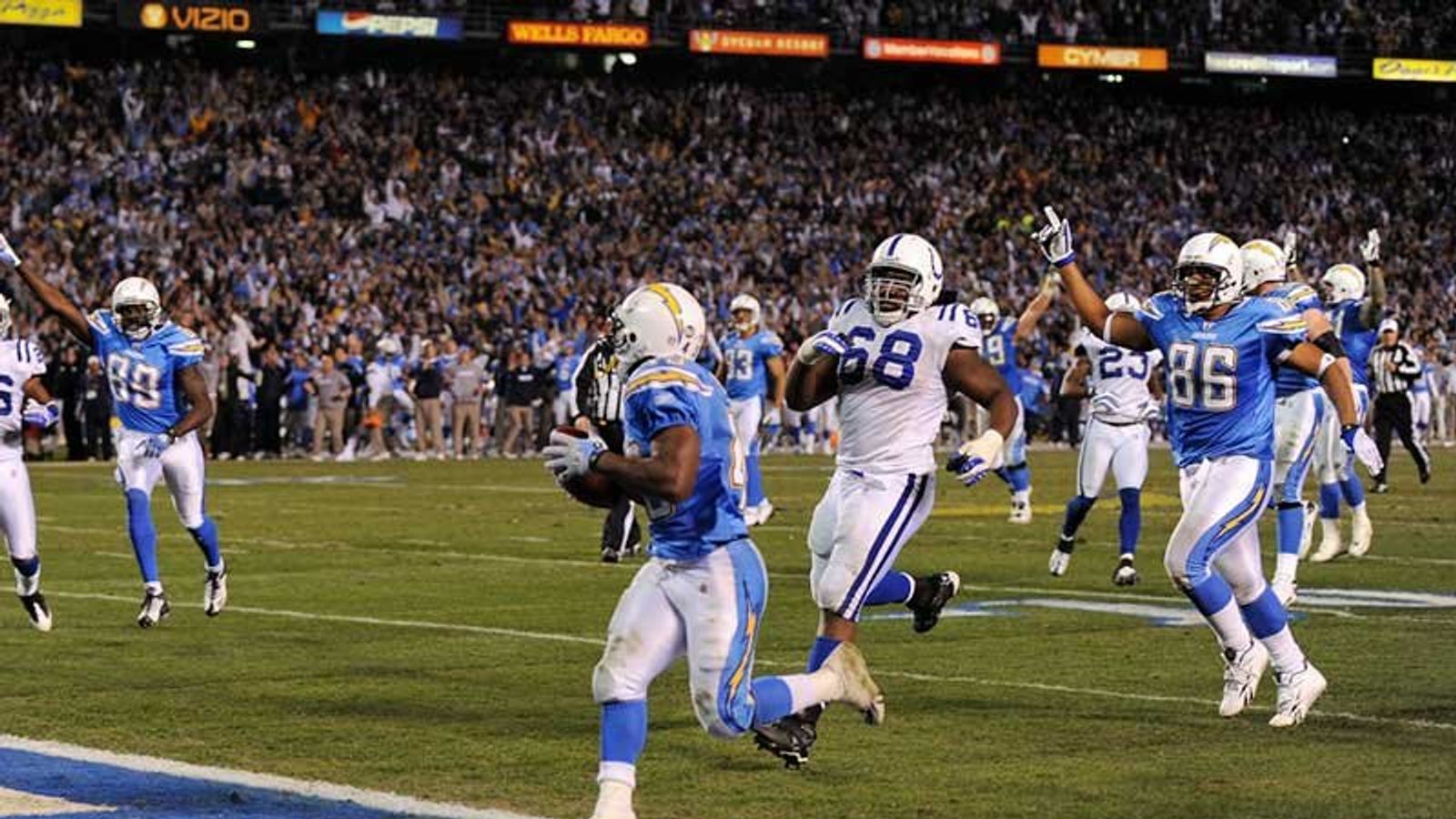 Super Sproles bucks Colts | NFL News | Sky Sports