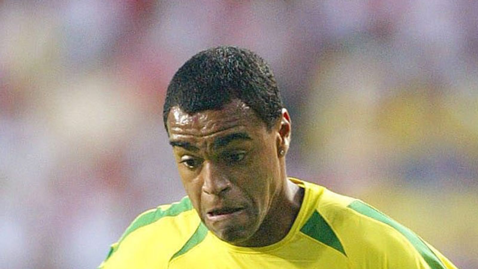 Denilson cements Vietnam move | Football News | Sky Sports