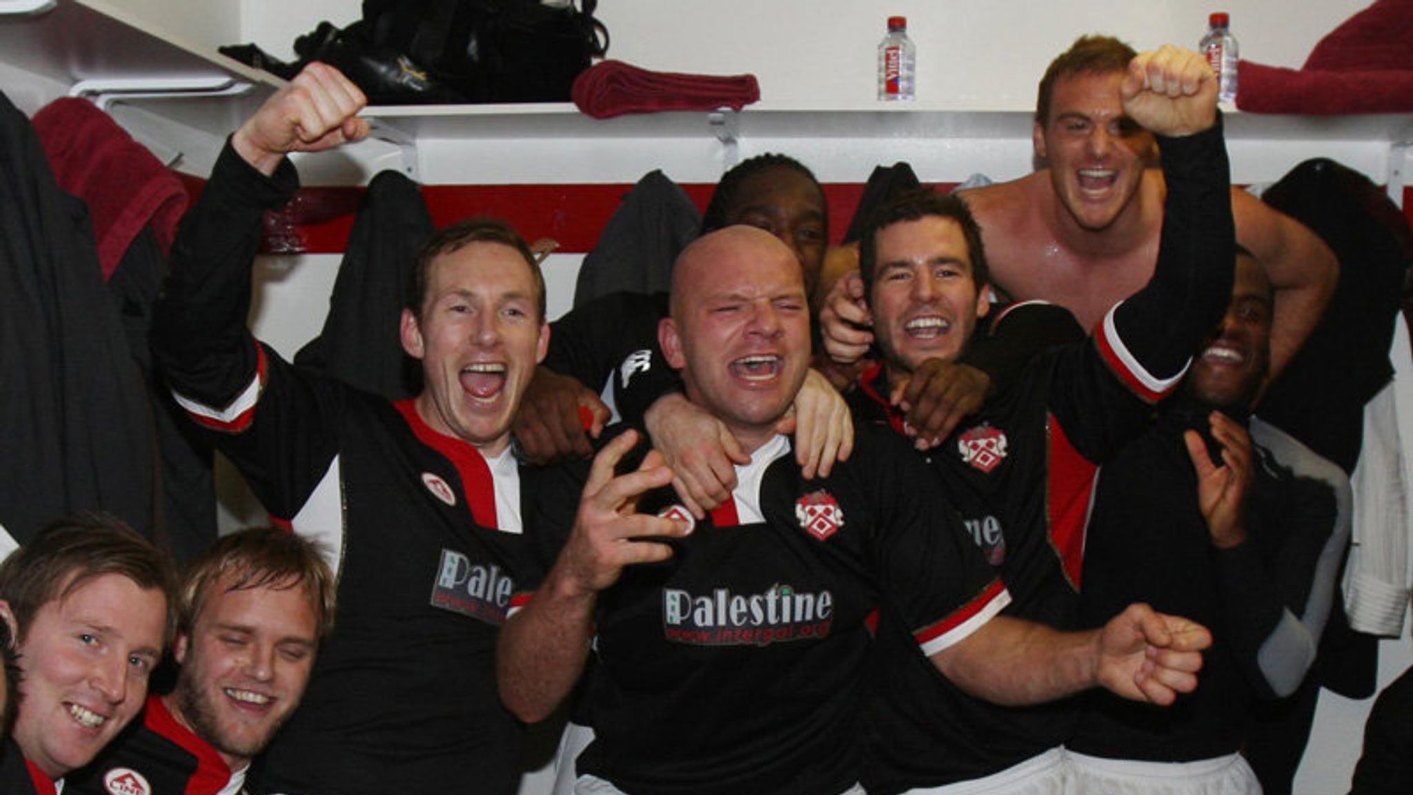 Kettering survive late scare | Football News | Sky Sports