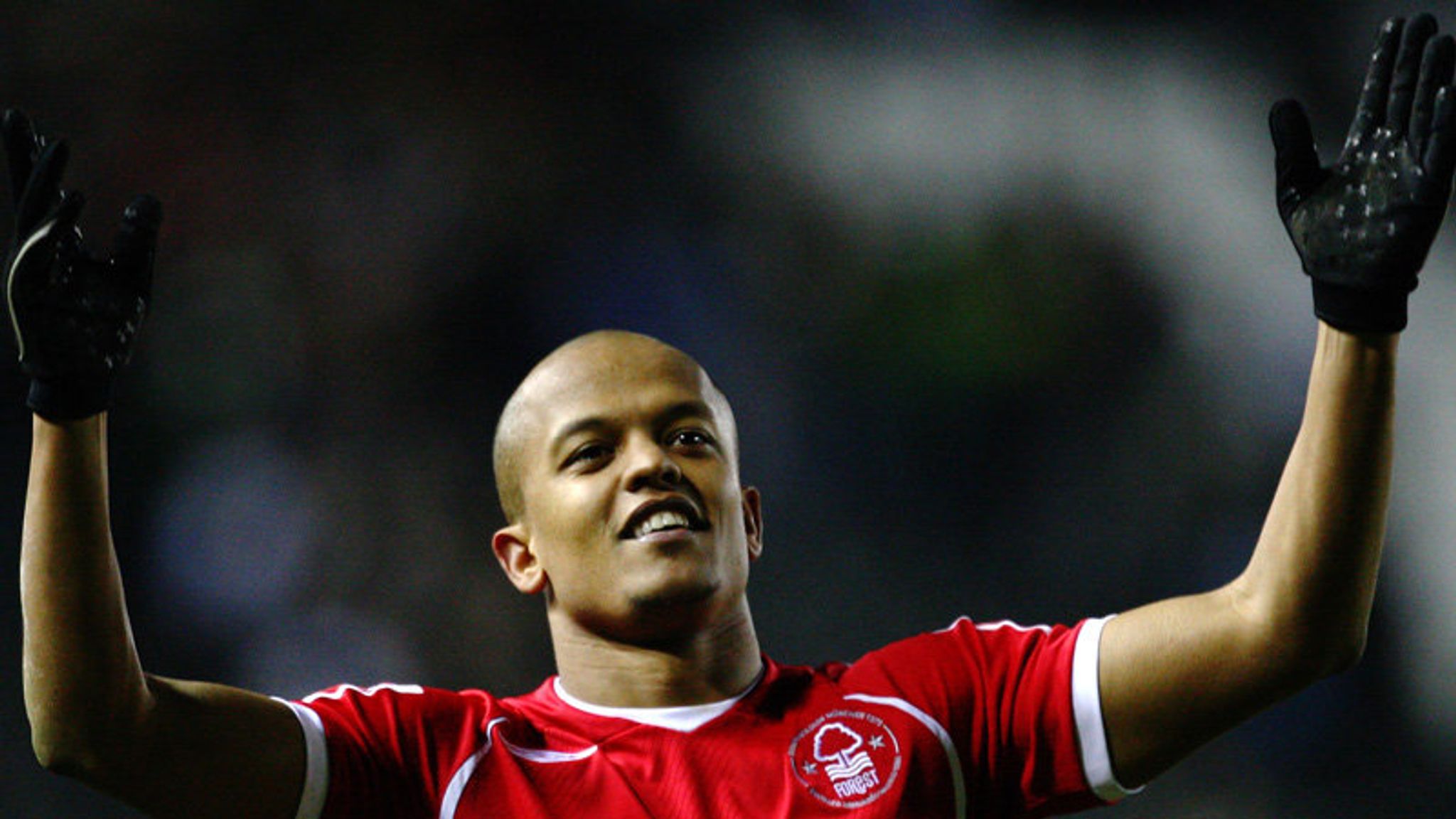 Earnshaw brace lifts Forest | Football News | Sky Sports