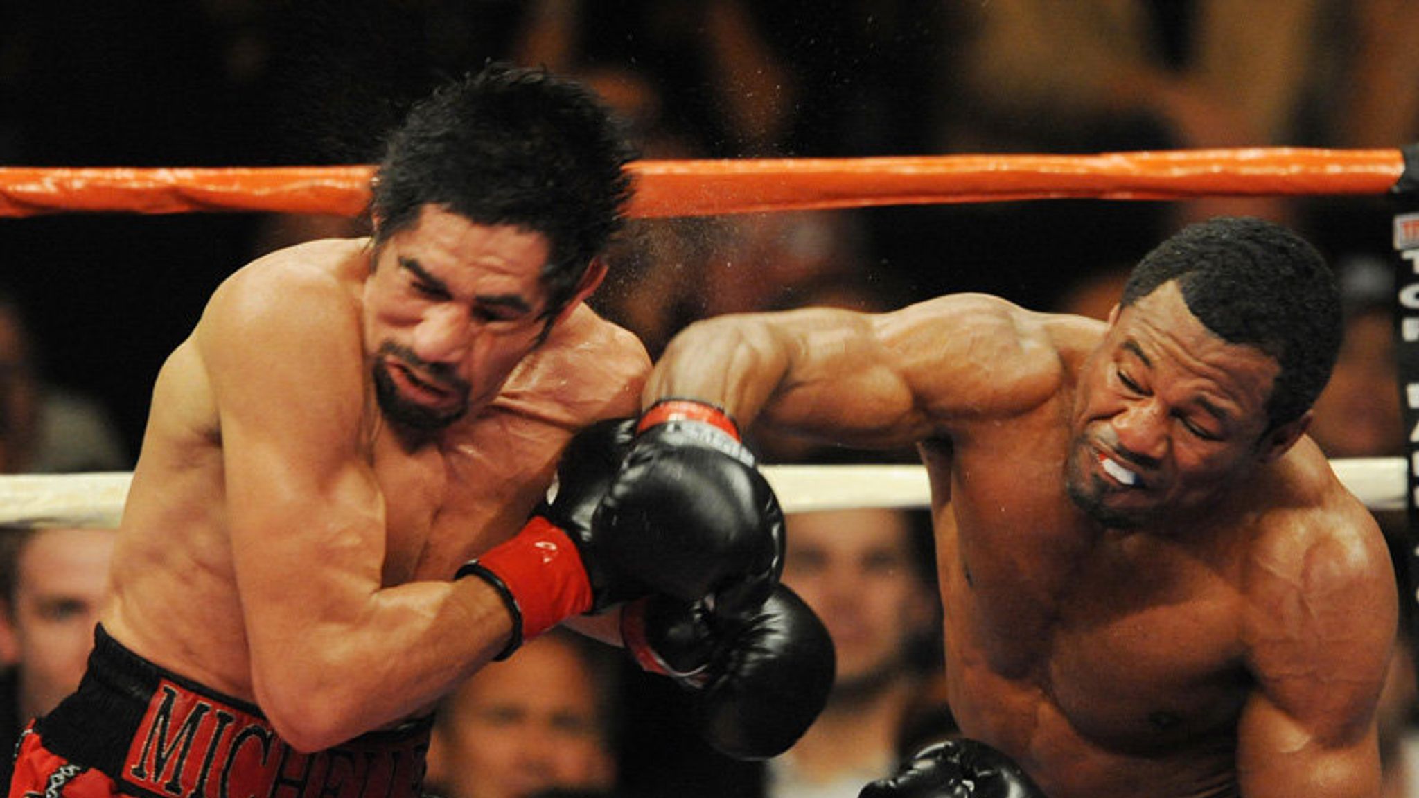 Mosley masters Margarito | Boxing News | Sky Sports