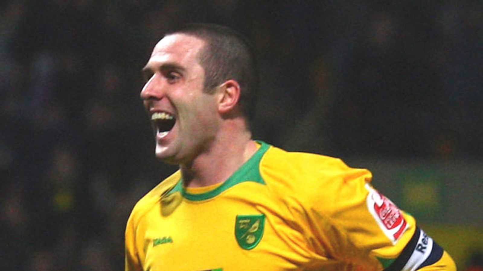 United bring in Fotheringham | Football News | Sky Sports