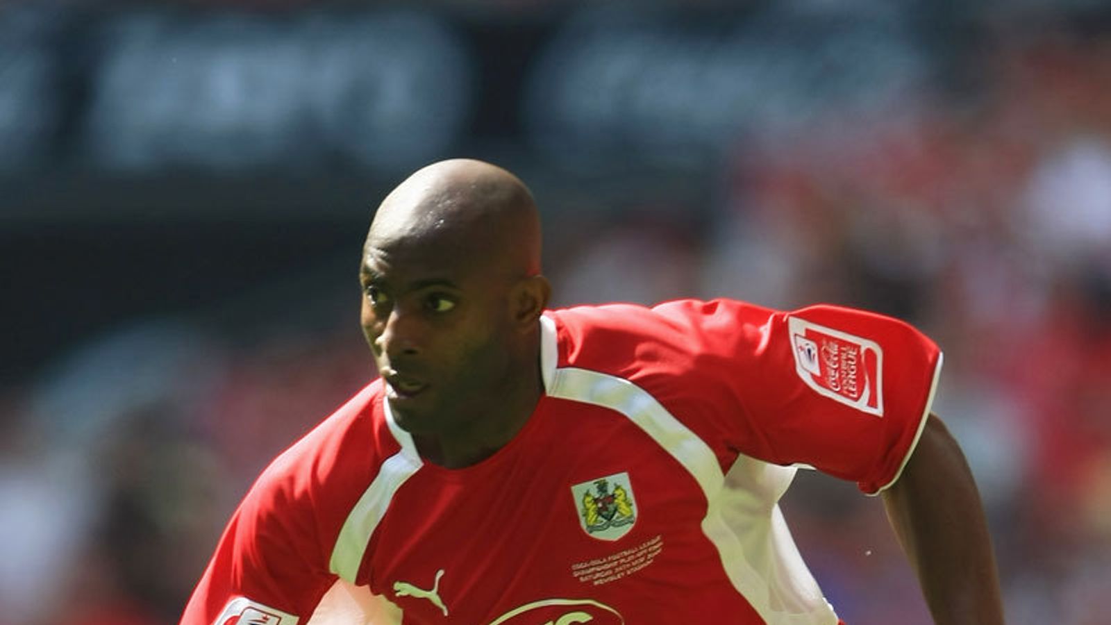 Forest in for Adebola | Football News | Sky Sports