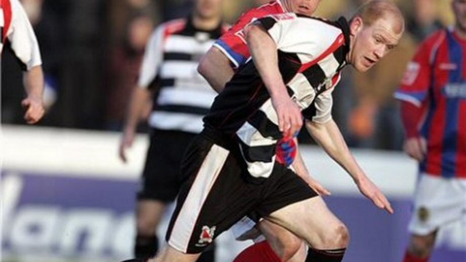 Quakers ace in demand | Football News | Sky Sports