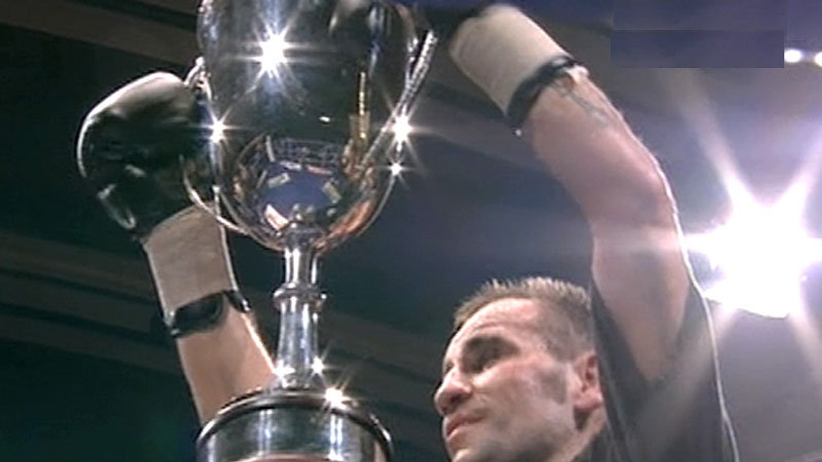 Oh, it's Oakey's trophy | Boxing News | Sky Sports