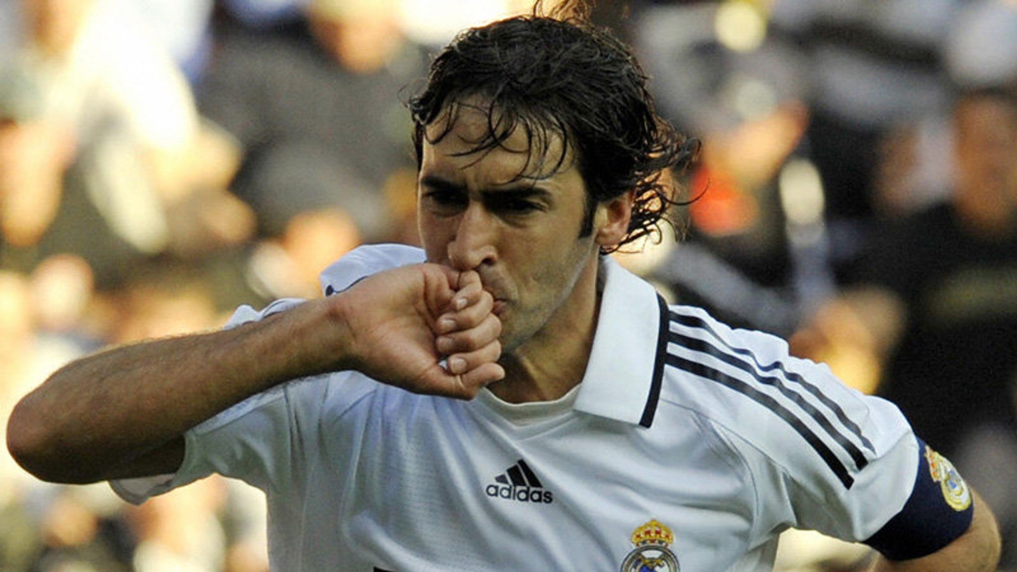 Raul issues Reds warning | Football News | Sky Sports
