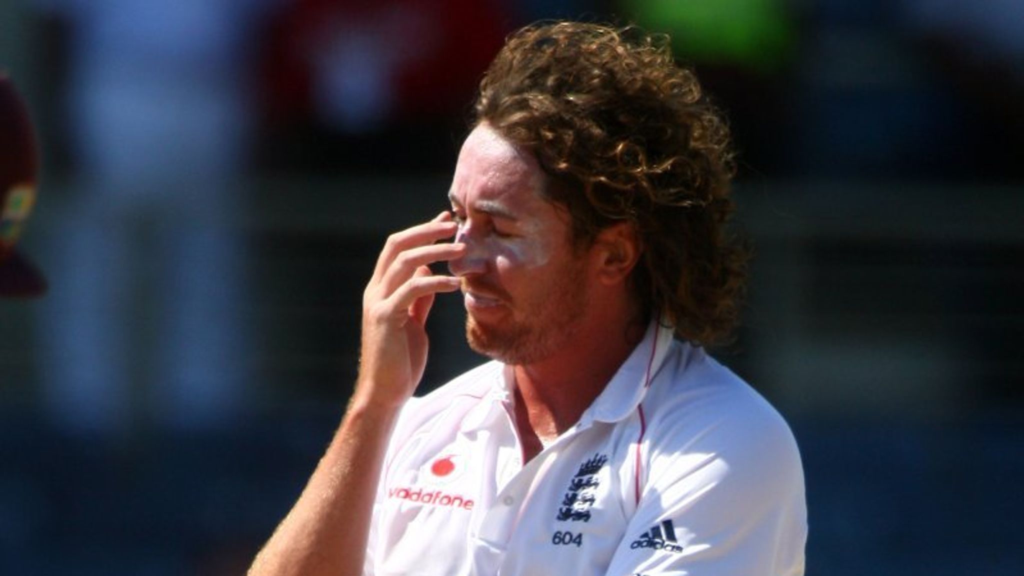 Injury blow for Sidebottom | Cricket News | Sky Sports