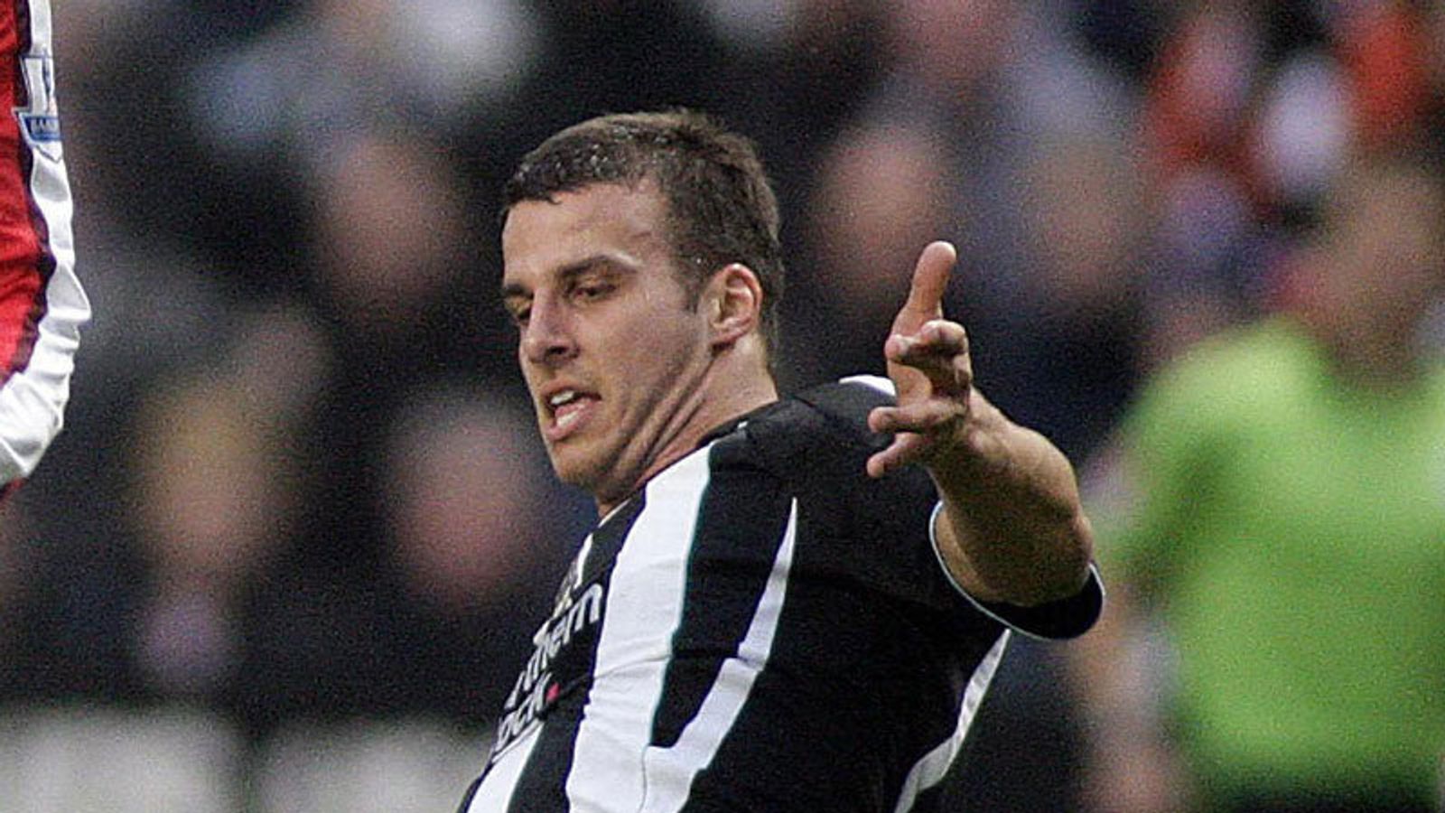 Taylor suffers ankle injury | Football News | Sky Sports