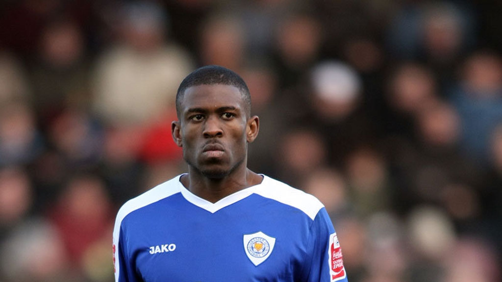 Glovers mull over Gilbert deal | Football News | Sky Sports