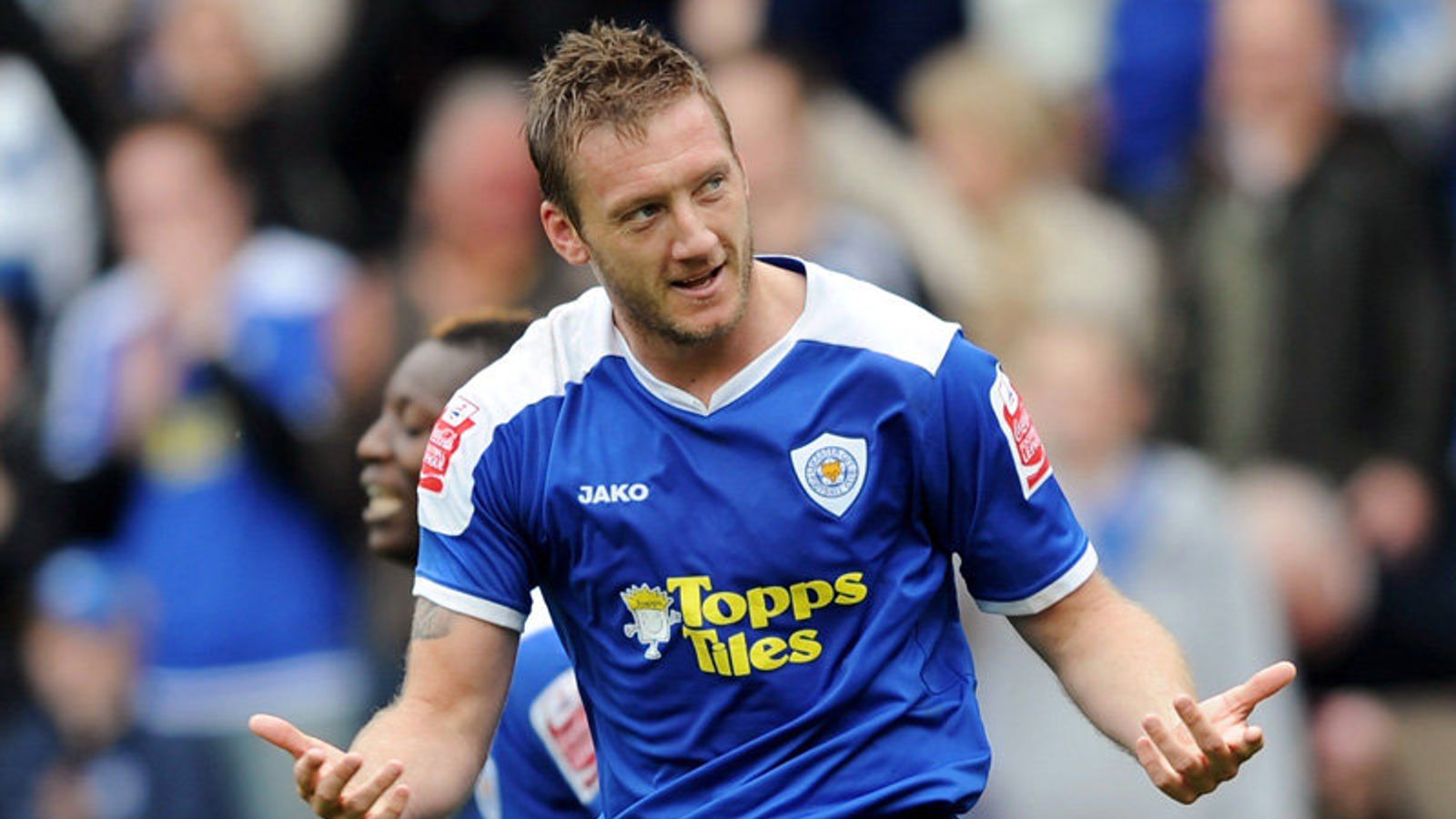 Leicester 1 - 0 Leeds - Match Report & Highlights