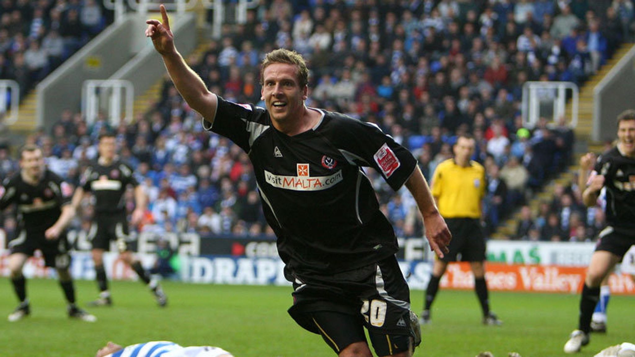 Howard strike lifts Blades | Football News | Sky Sports