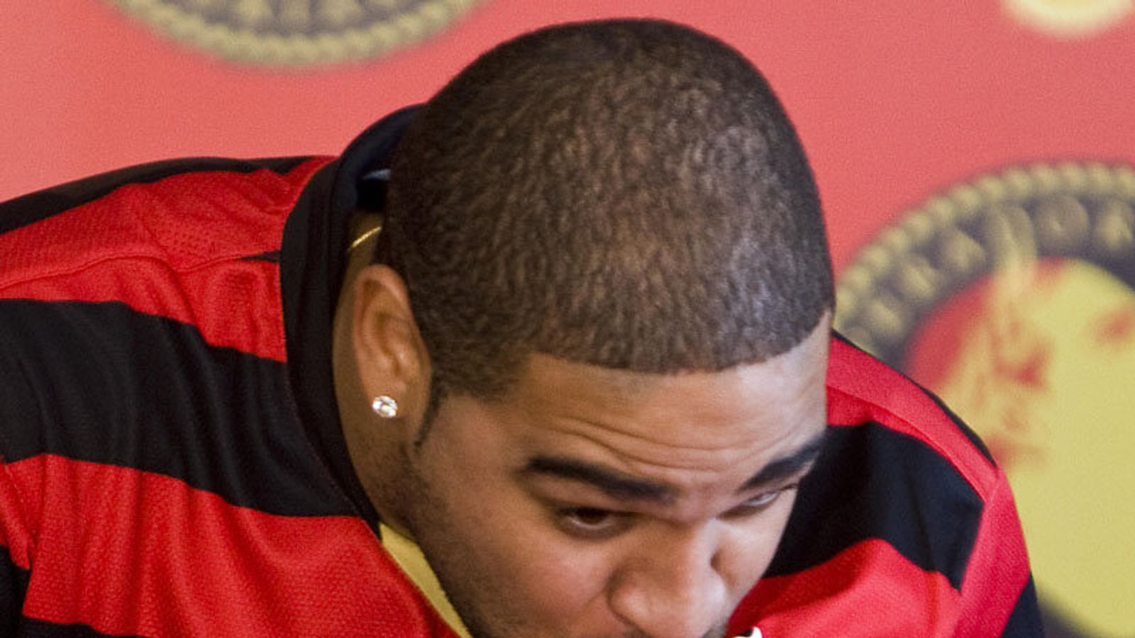 Adriano seals Flamengo return | Football News | Sky Sports
