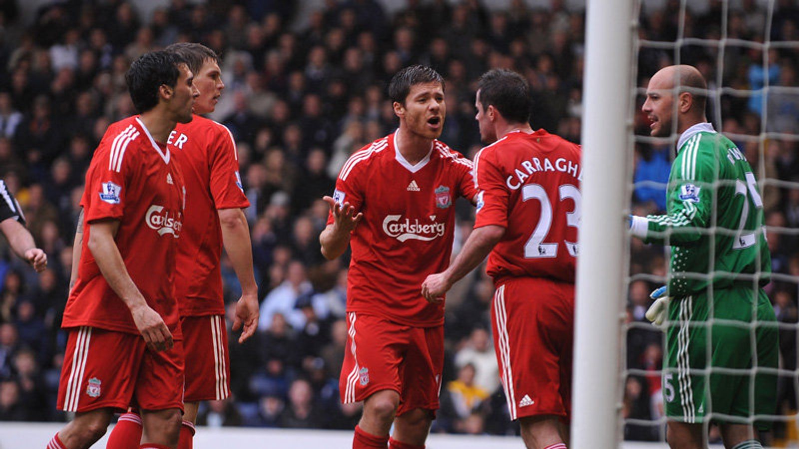 Carragher explains bust-up | Football News | Sky Sports