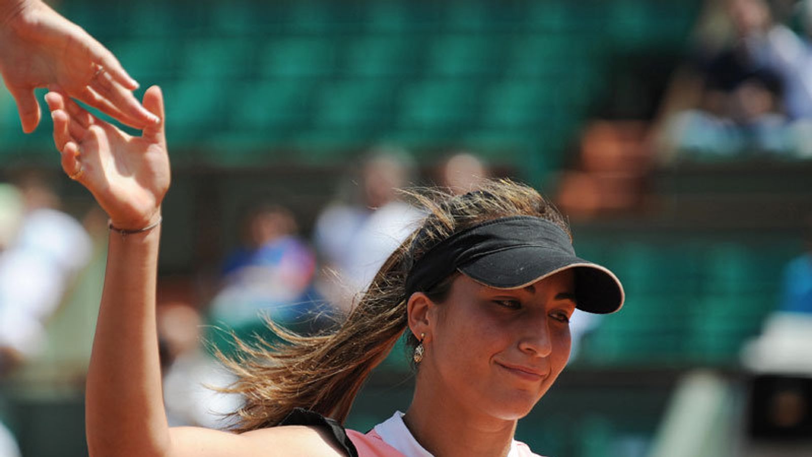 Rezai stuns Venus in Madrid | Tennis News | Sky Sports