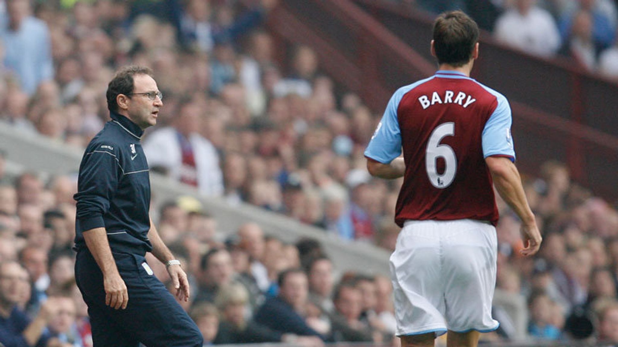 O'Neill opens door for Barry | Football News | Sky Sports