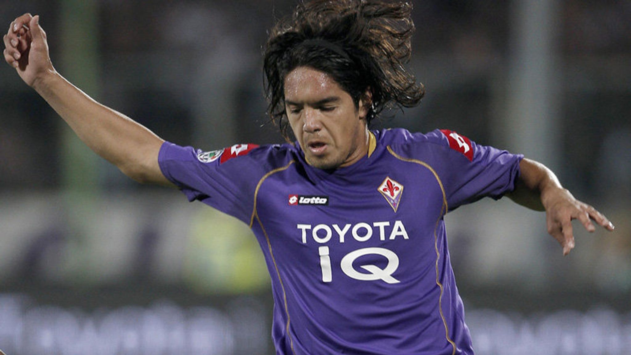 Vargas wary of Reds duo | Football News | Sky Sports