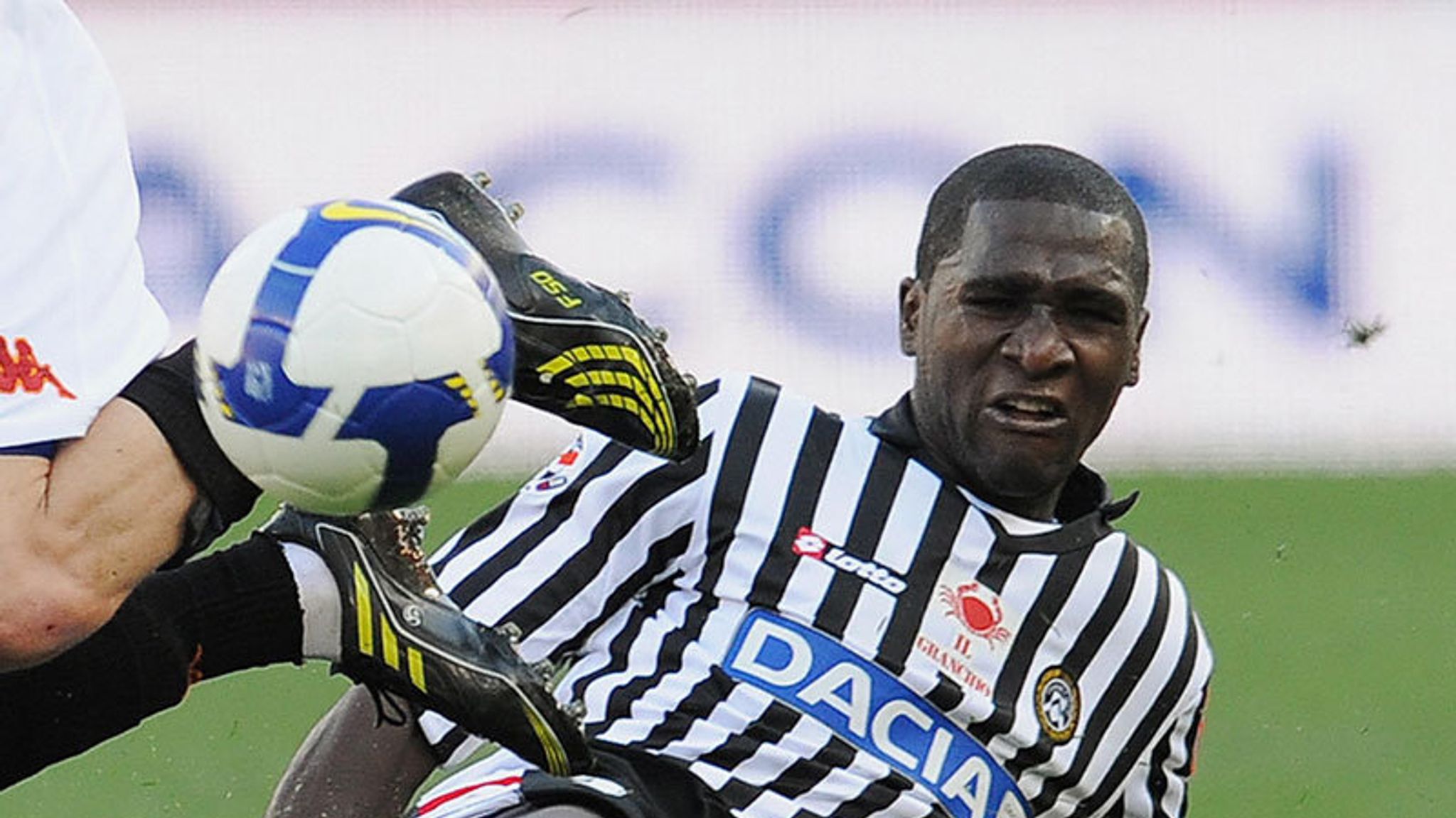 Zapata 'fine' at Udinese | Football News | Sky Sports