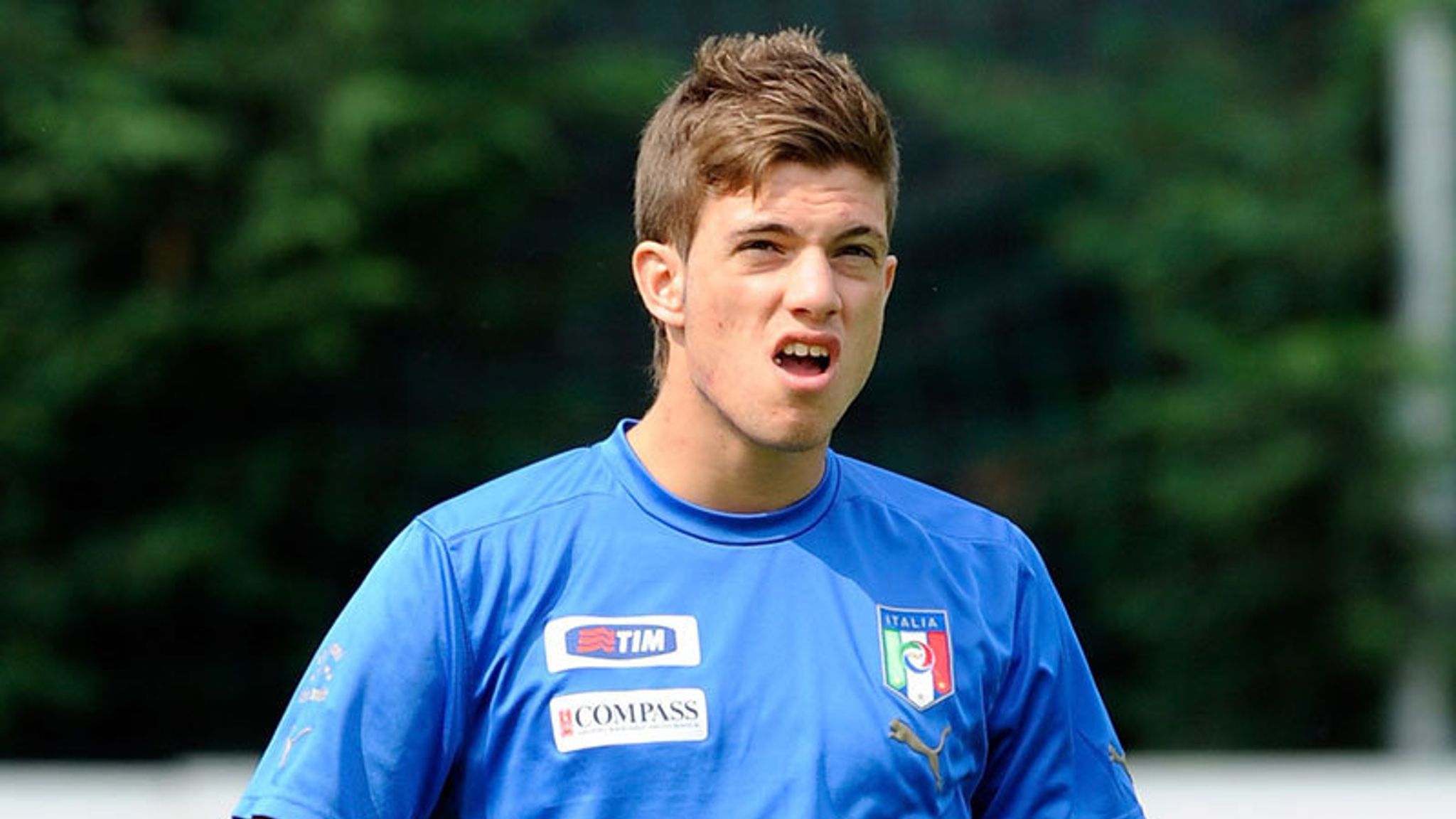 Santon eyes Maldini example | Football News | Sky Sports