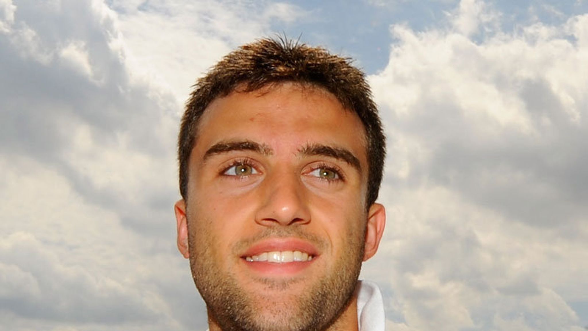 Rossi keeping options open | Football News | Sky Sports