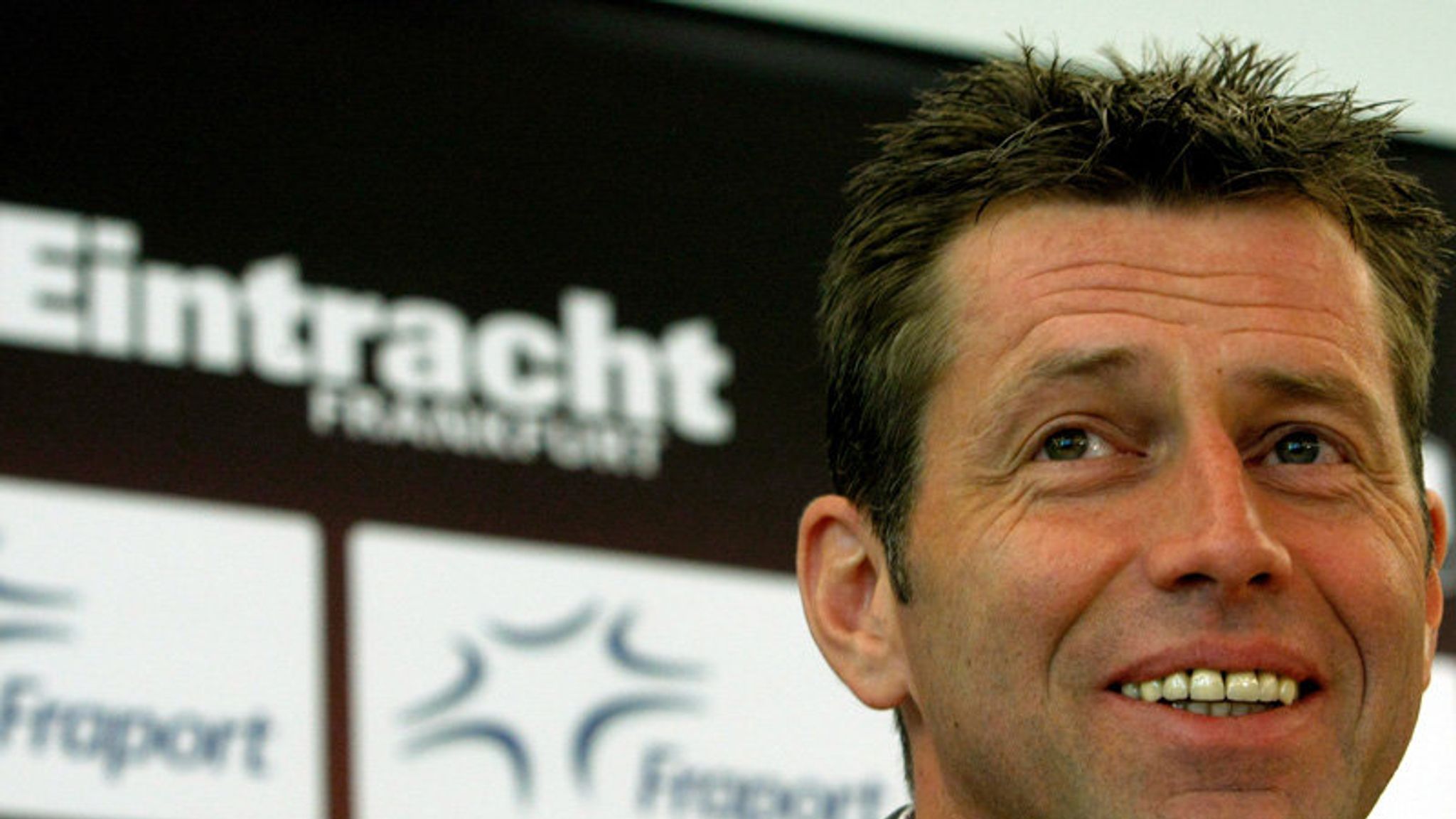 Skibbe warns players | Football News | Sky Sports