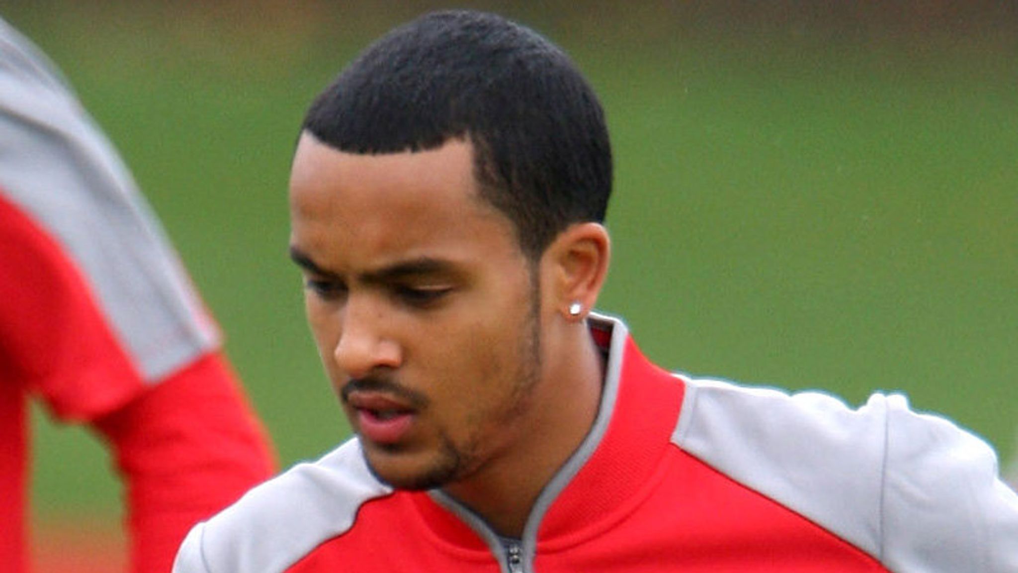 Finland plan for Walcott threat | Football News | Sky Sports