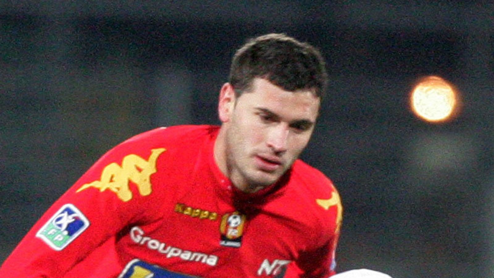 Basa blow for PSG | Football News | Sky Sports