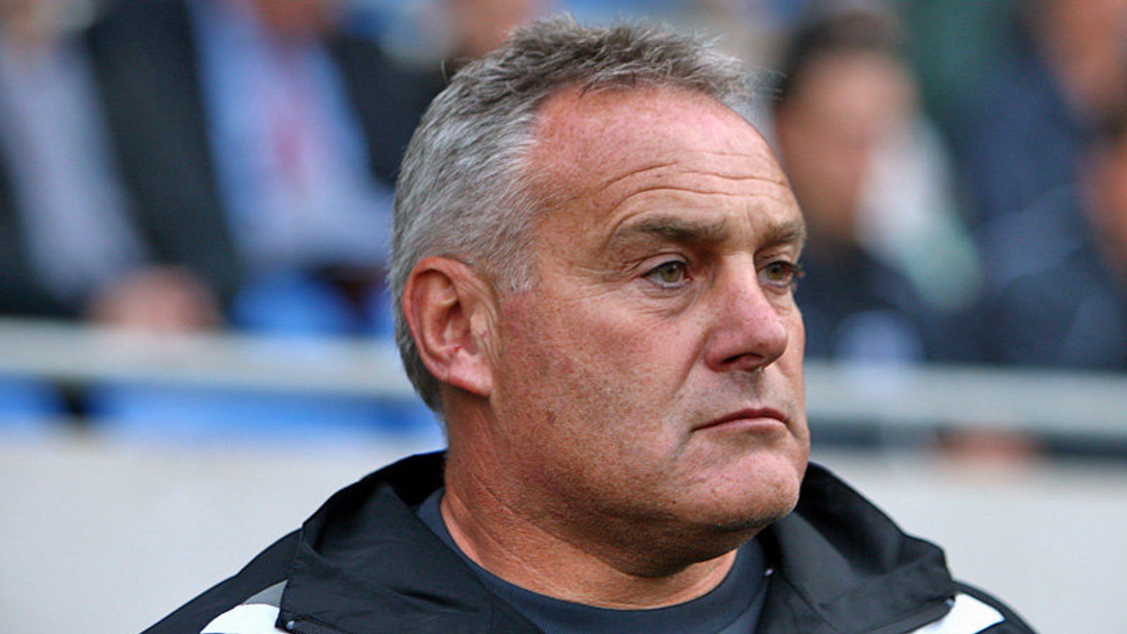 Jones unhappy with ref | Football News | Sky Sports