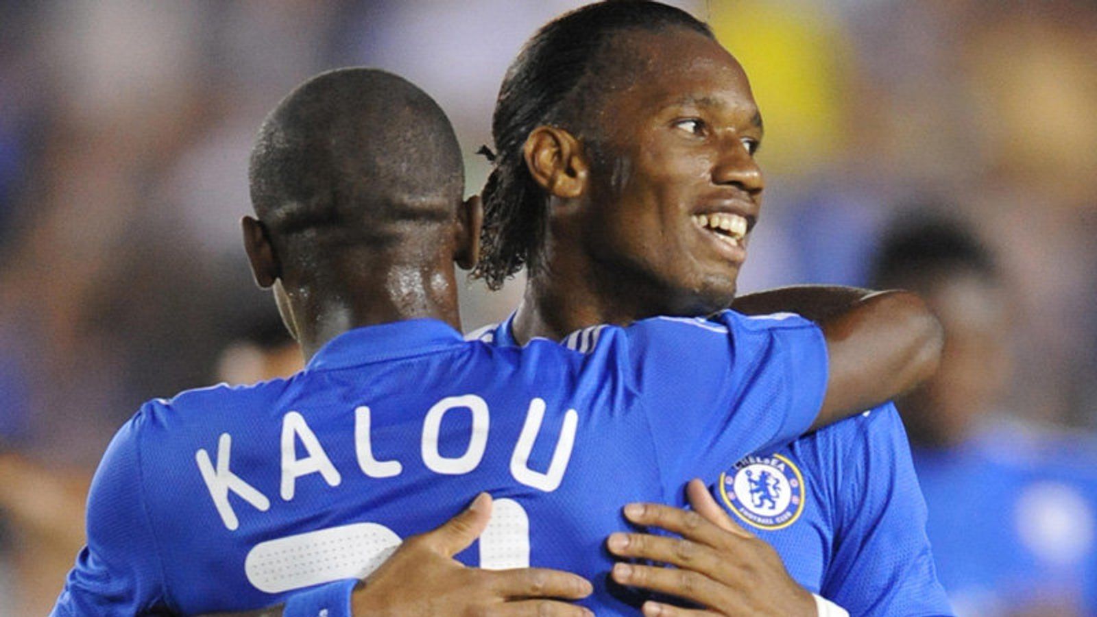 Drogba pens new deal | Football News | Sky Sports