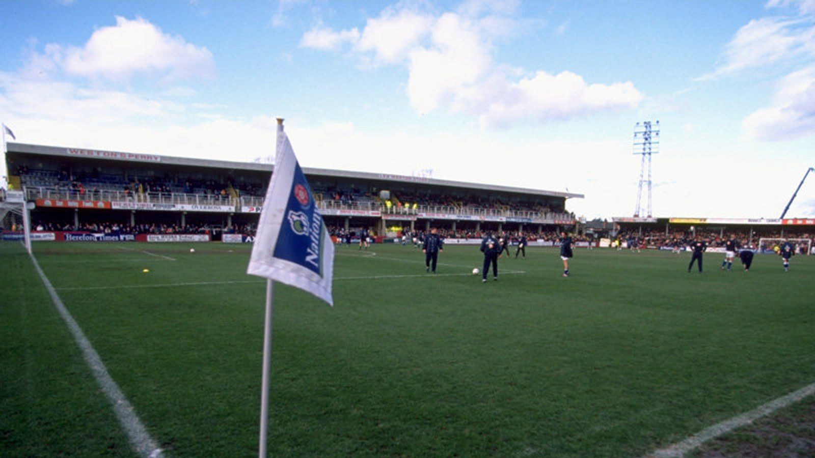 Hereford swoop for Clucas | Football News | Sky Sports