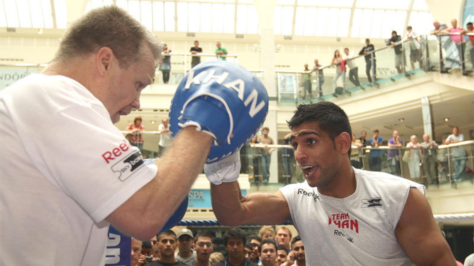 Khan's reign delay | Boxing News | Sky Sports