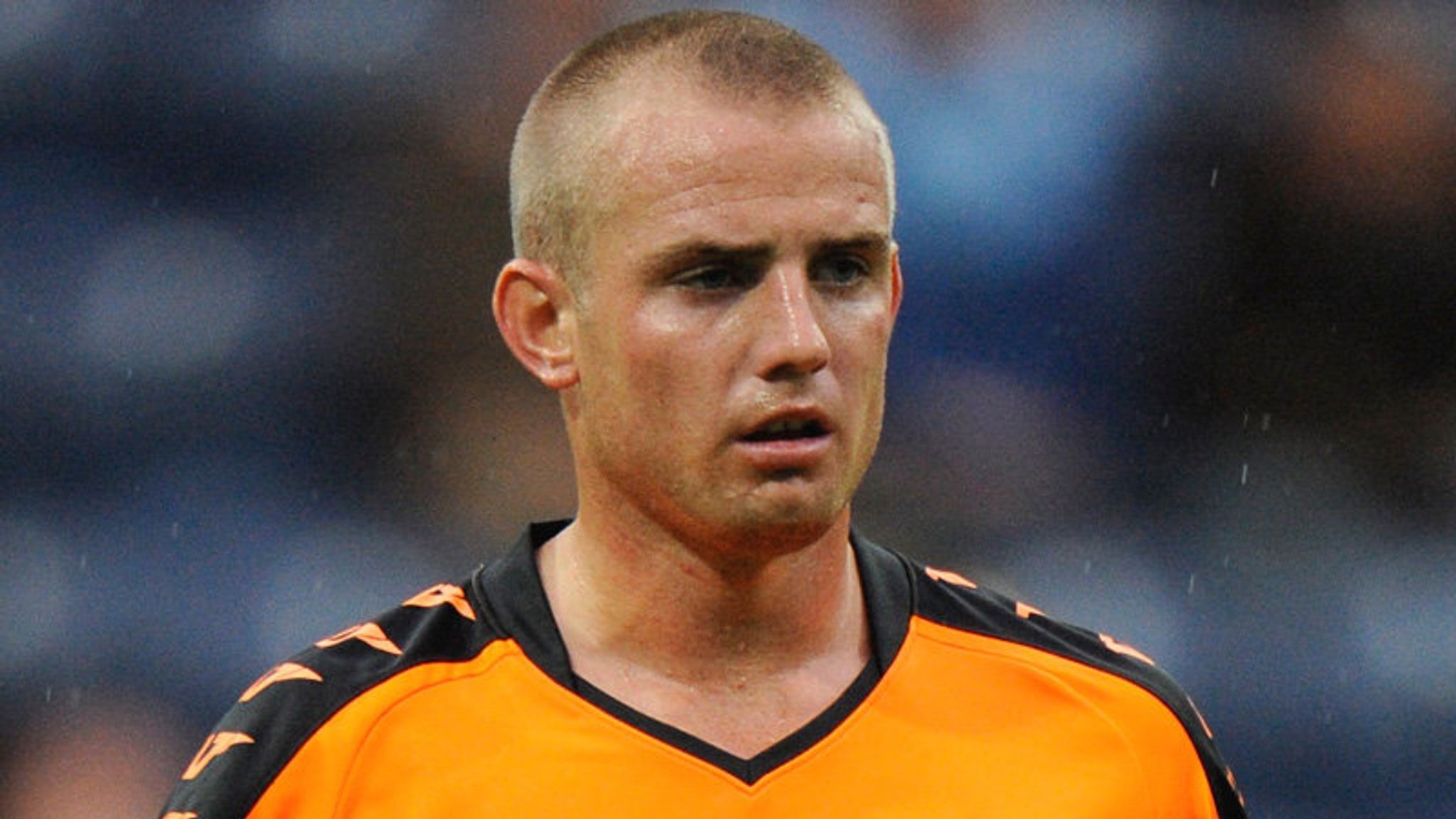 Black Cats swoop for Cattermole | Football News | Sky Sports