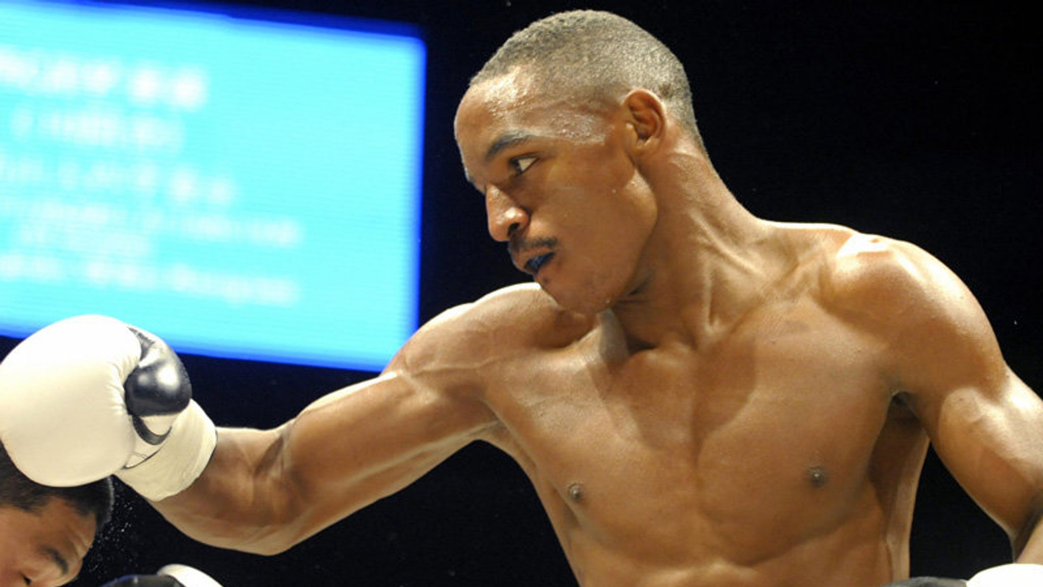 Alexander turns to Spinks | Boxing News | Sky Sports