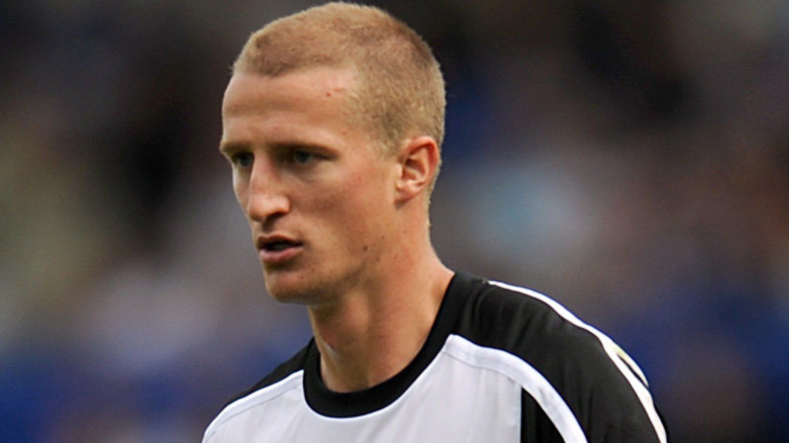 Hangeland keen on new deal | Football News | Sky Sports