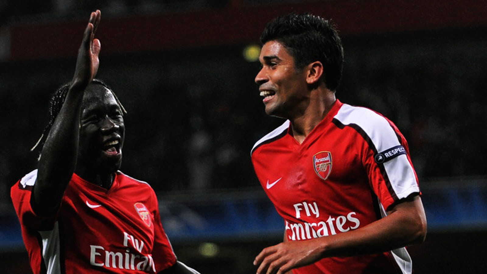 Gunners see off Hoops | Football News | Sky Sports