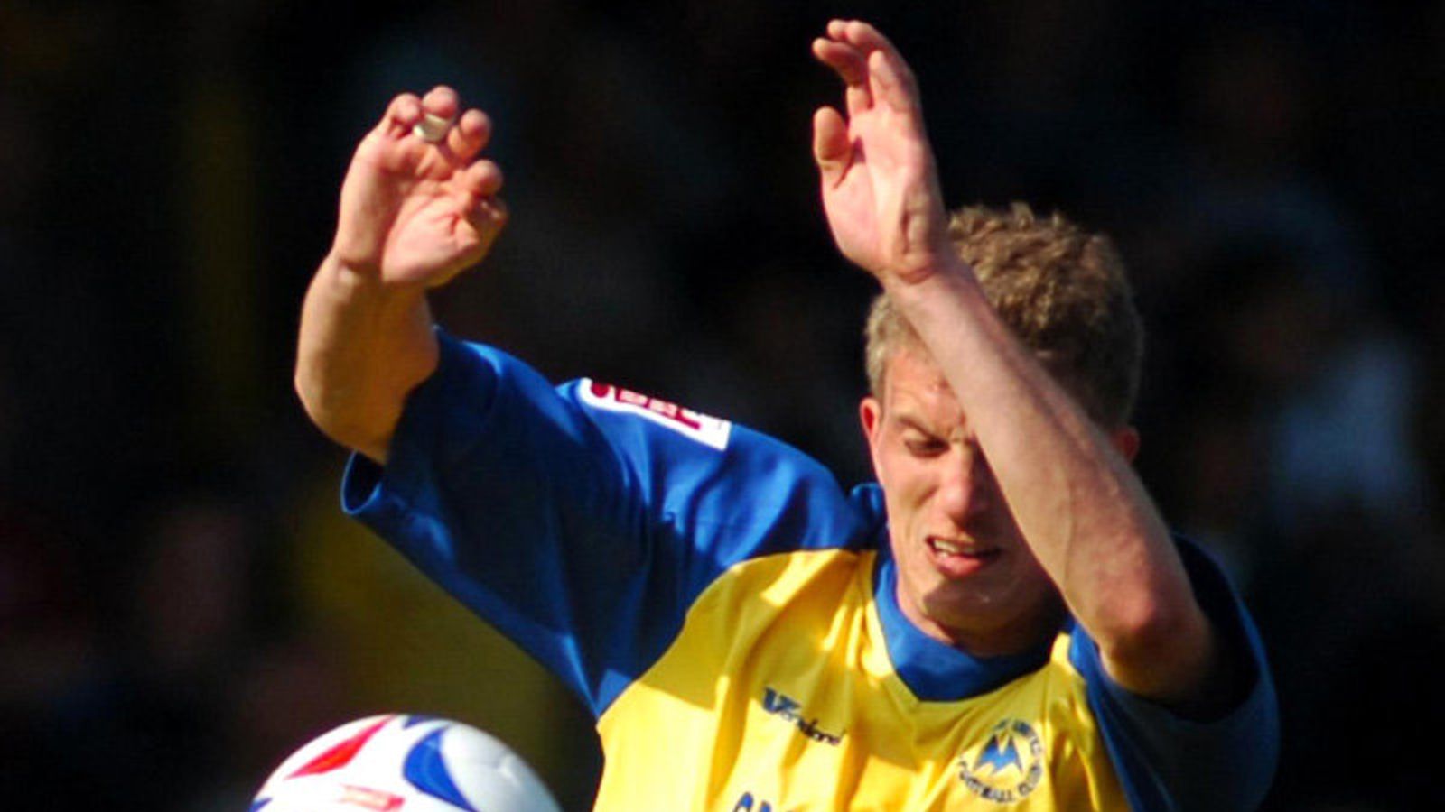 Duo offered new deals by Gulls | Football News | Sky Sports