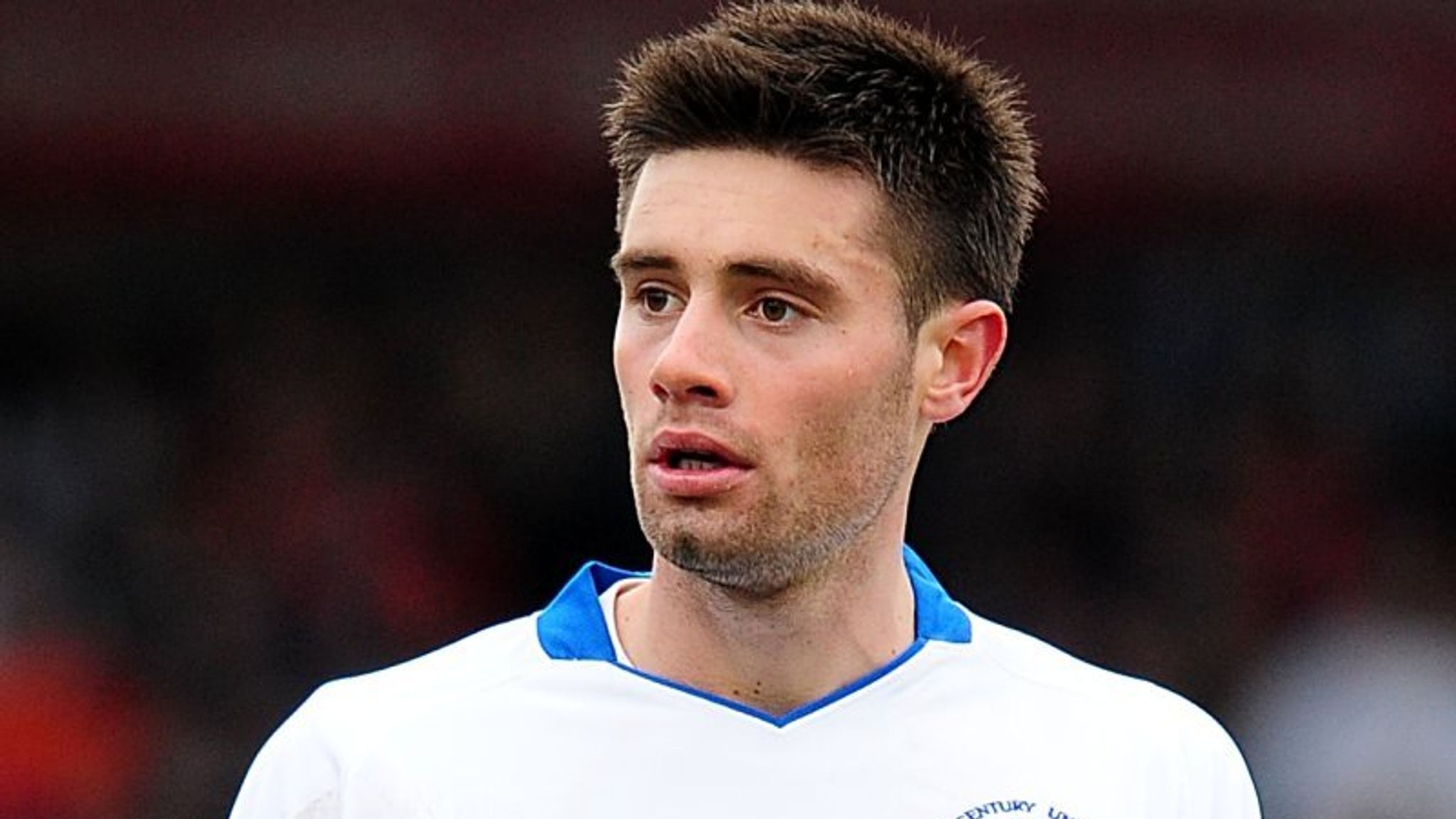 Battle on for Jones | Football News | Sky Sports