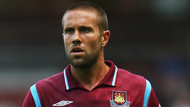 Villa move for Upson | Football News | Sky Sports