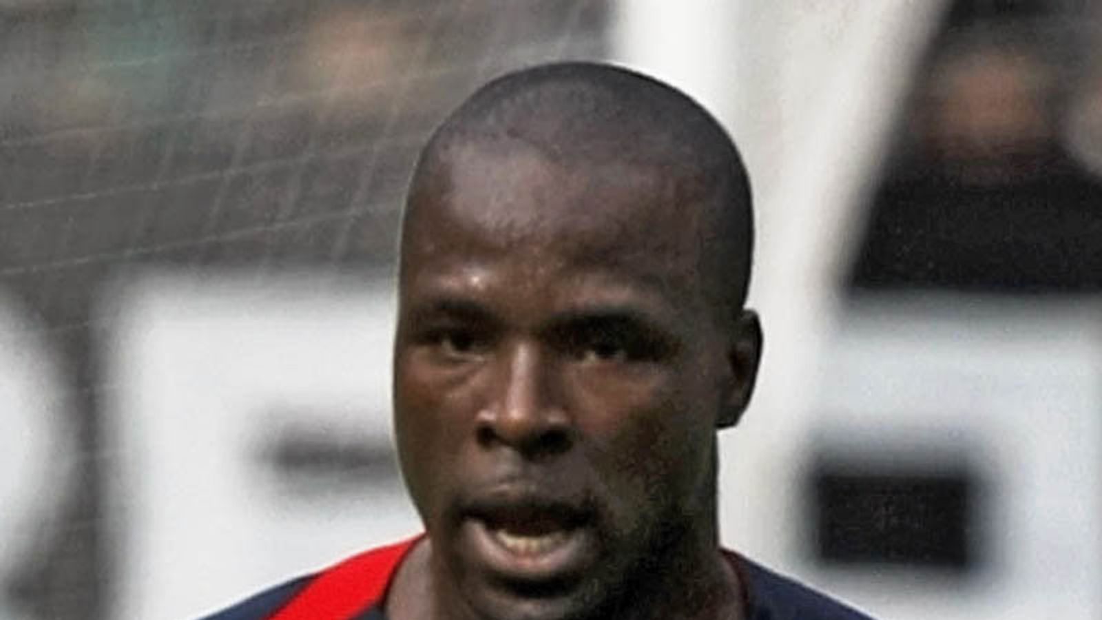 Magpies close on Shittu | Football News | Sky Sports