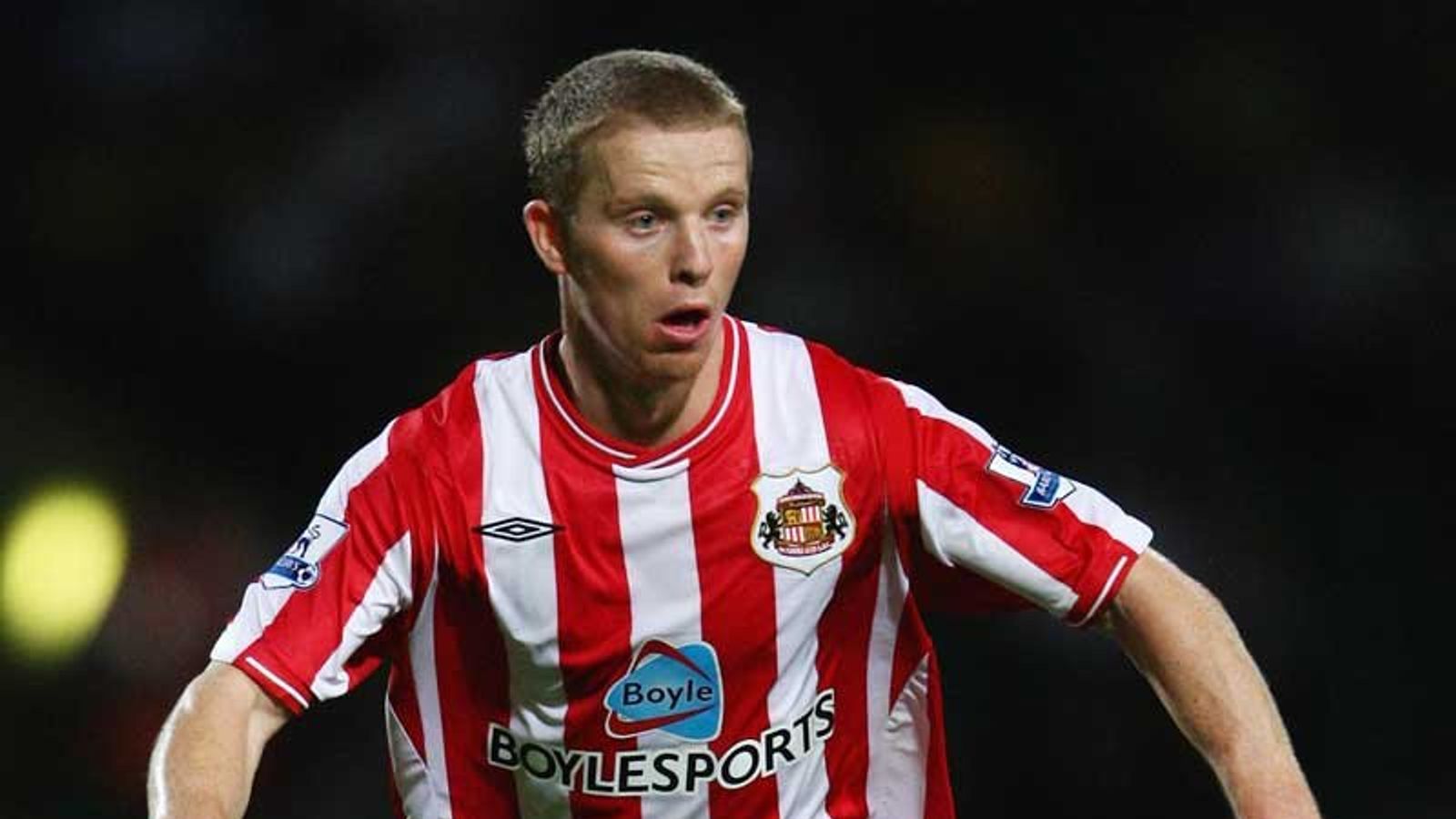 Leadbitter completes switch | Football News | Sky Sports