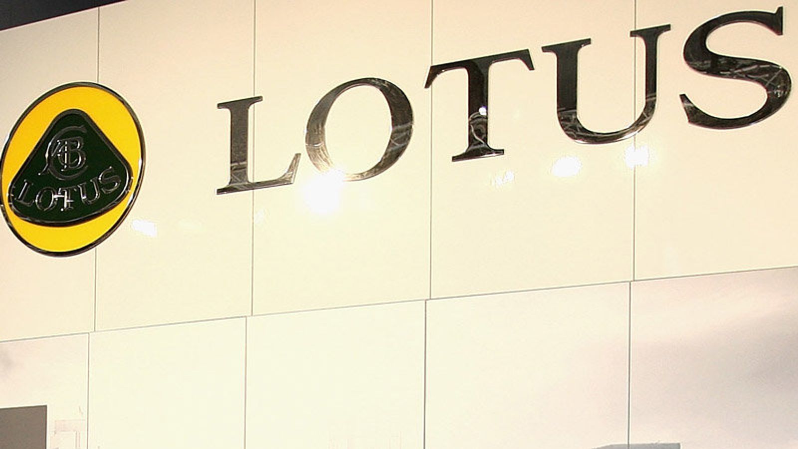 Fernandes explains Lotus link | F1 News | Sky Sports