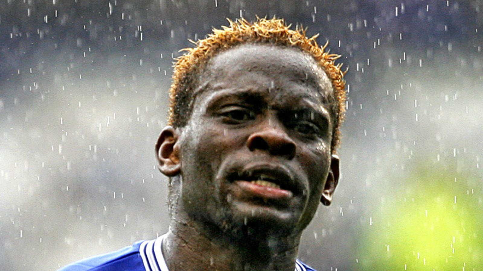 Les Bleus call up Saha | Football News | Sky Sports